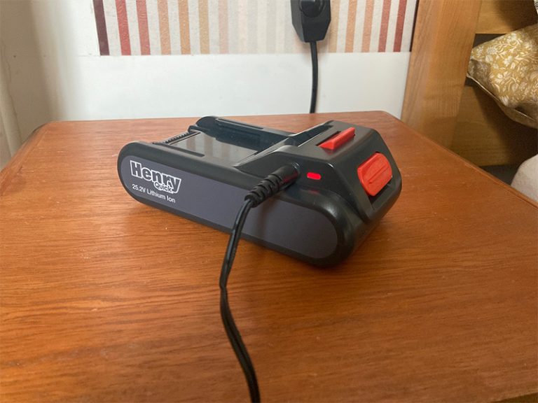 Henry Quick Review 2025 - Is it as good as Henry?